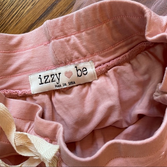 Izzy Be | Bottoms | Izzy Be Signature Tulle Lined Skirt In Blush | Poshmark